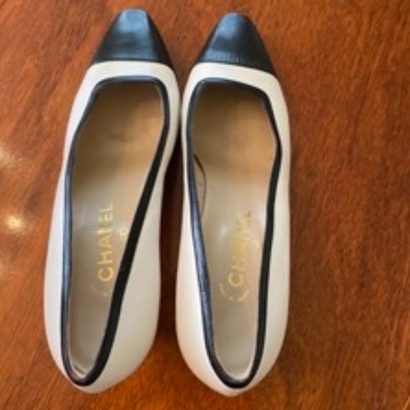 CHANEL | Shoes | Vintage Chanel Squaretoe Pumps | Poshmark